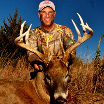 tb_monster-whitetail-bucks-39 - Midwest Whitetail Adventures